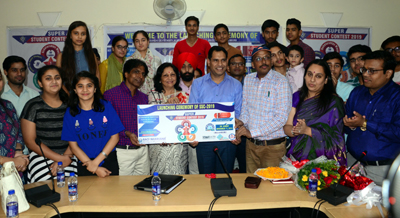 Race Narayana launches ‘Super Student Contest’ - Daily Excelsior