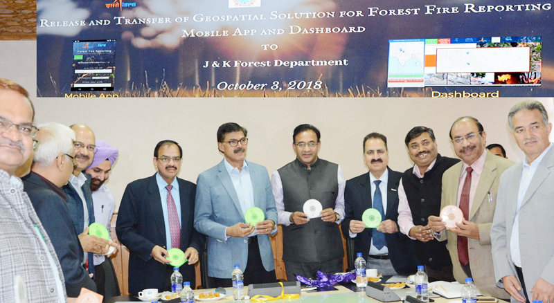 Advisor launches Forest Fire Reporting Mobile Application - Daily Excelsior