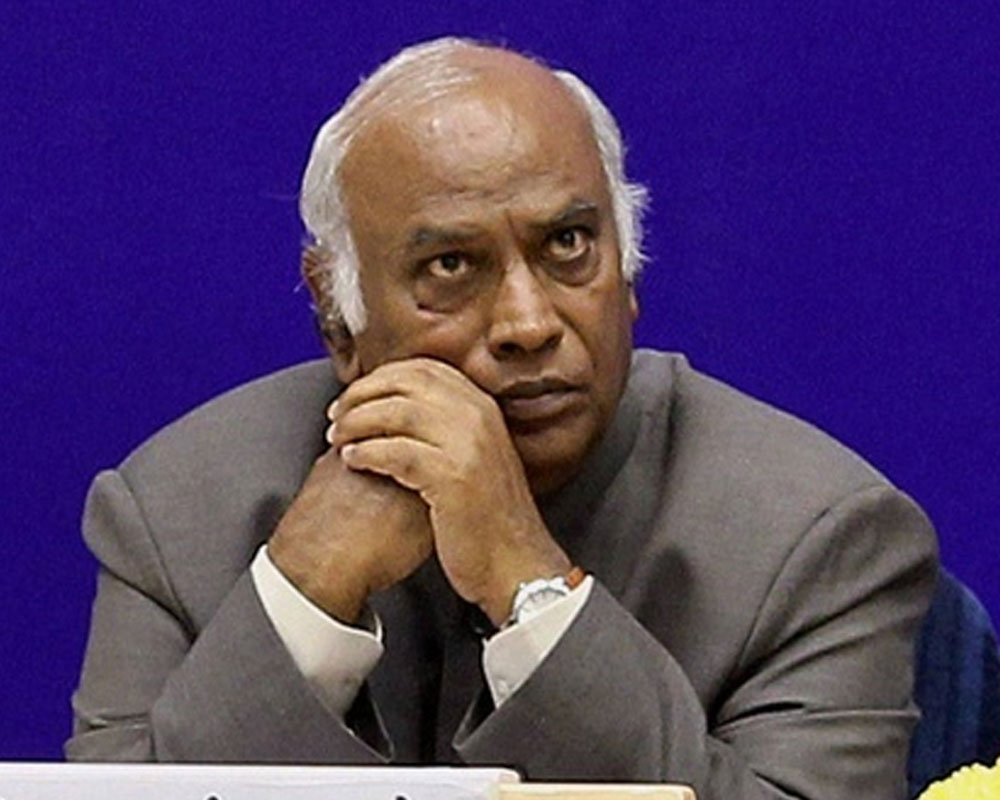 Will ask PAC to call AG, CAG to know when was CAG report on Rafale ...