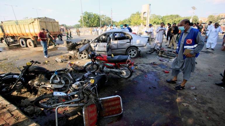 14 killed in bomb blast in Pakistan - Daily Excelsior