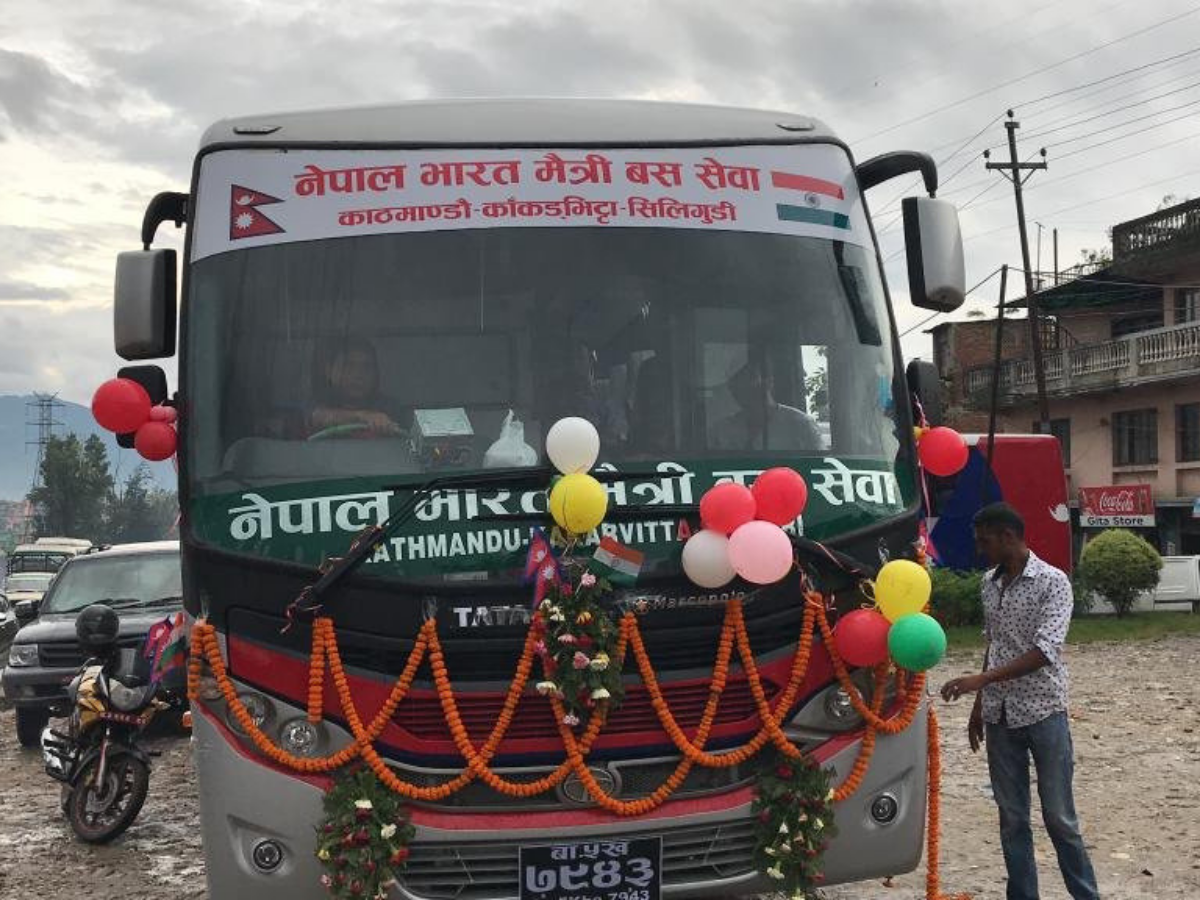 Nepal, India launches Kathmandu-Siliguri bus service - Daily Excelsior