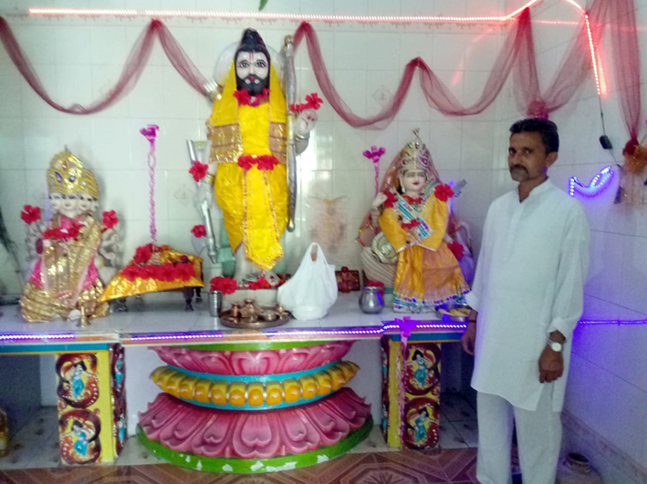 Prayer being offered before Bhagwan Parshuram on Parshuram Jayanti ...