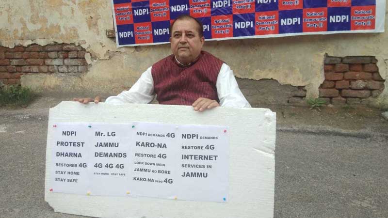 NDPI chief stages dharna for restoration of 4G services - Daily Excelsior