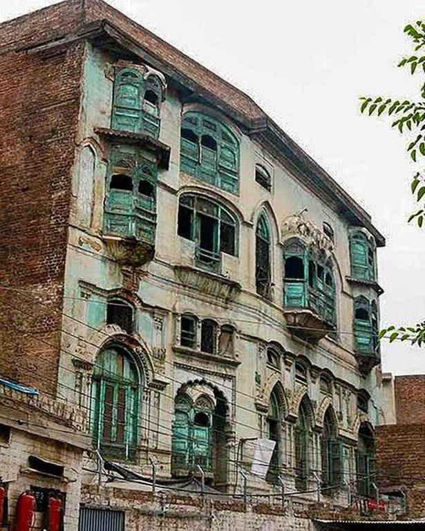 Owner of legendary actor Dilip Kumar's ancestral house in Pak refuses ...