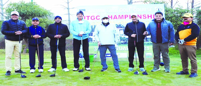 Dignitaries and Golfers posing for a group photograph at Golf Course ...
