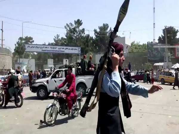 Afghan baby at Kabul airport handed back to father after receiving ...