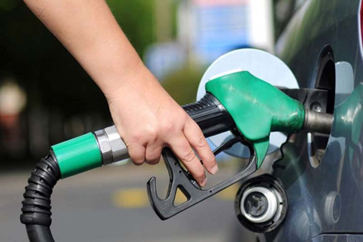 Petrol, diesel sales fall in Aug as rains ebb demand - Daily Excelsior