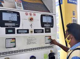 Fuel prices in Lanka hiked; Govt says talks on with India for LoC ...