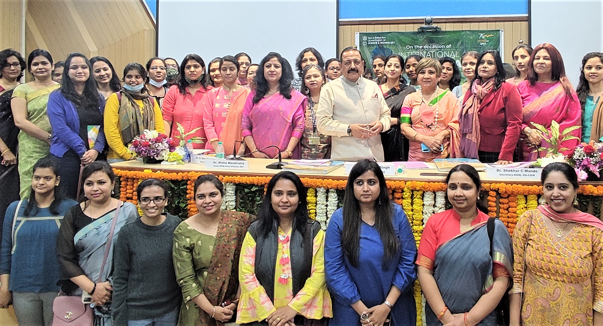 Dr Jitendra releases 75 success stories of Indian Women Scientists ...