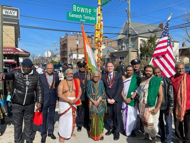 Street in New York named Ganesh Street Temple after prominent Hindu ...