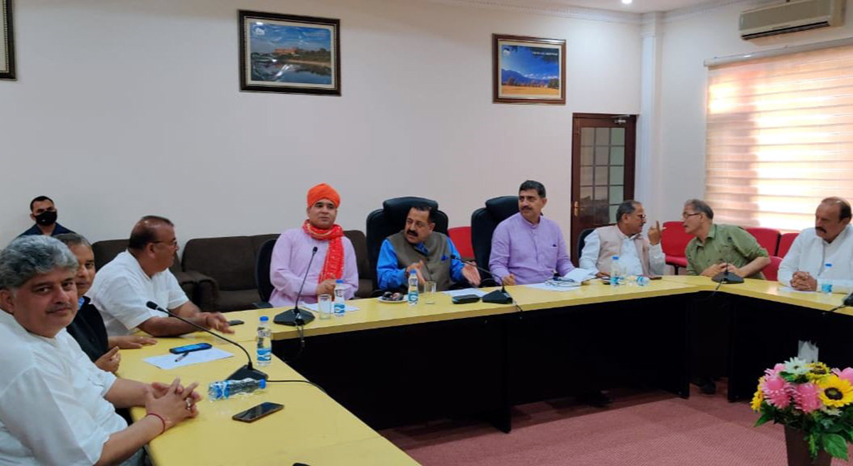 Dr Jitendra reviews arrangements for PM Modi’s Palli visit - Daily ...