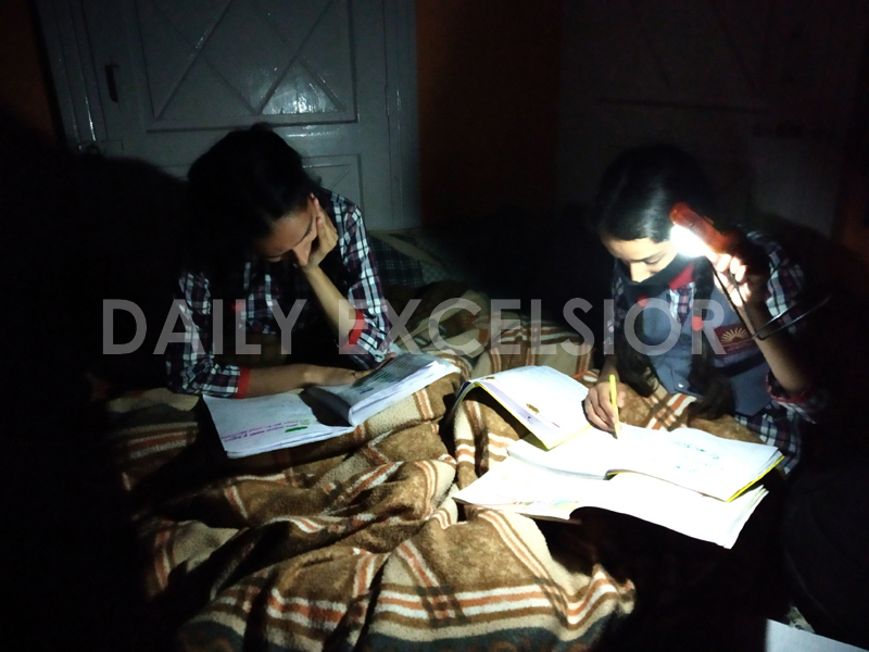 Students finding it tough to study as electricity remains off in ...