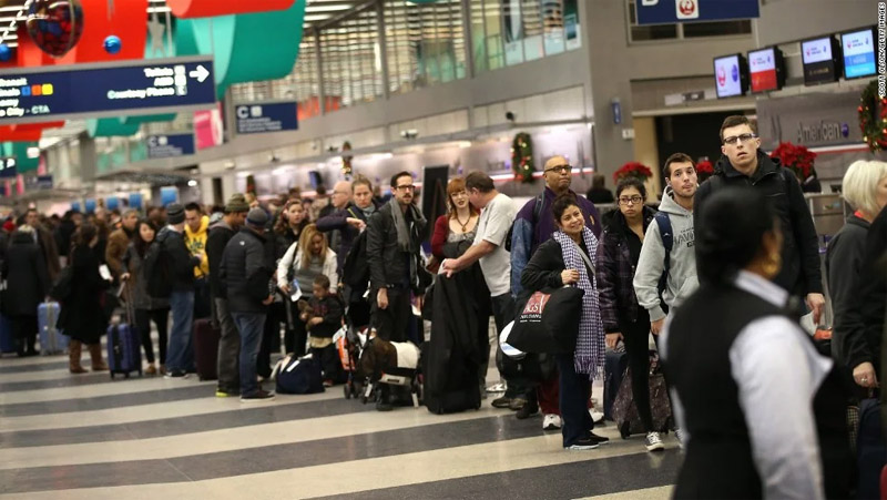 Airlines can't charge extra fee for issuing boarding pass at check-in ...