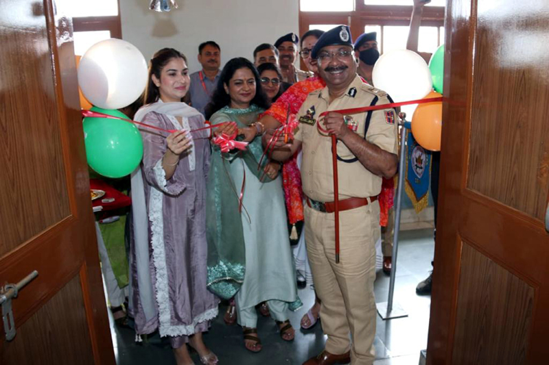 DGP Dilbag Singh during inauguration of Chemistry lab and lunch hall at ...