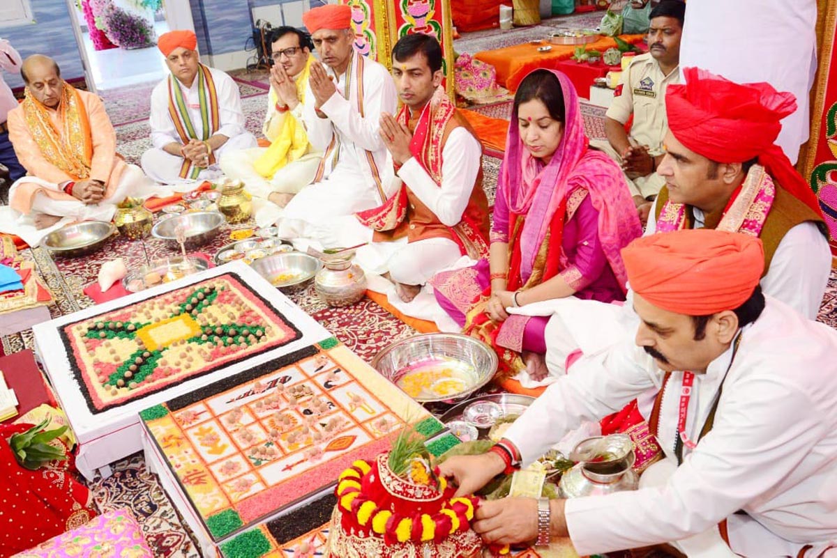 Shat Chandi Maha Yagya begins at Mata Vaishno Devi Bhawan - Daily Excelsior