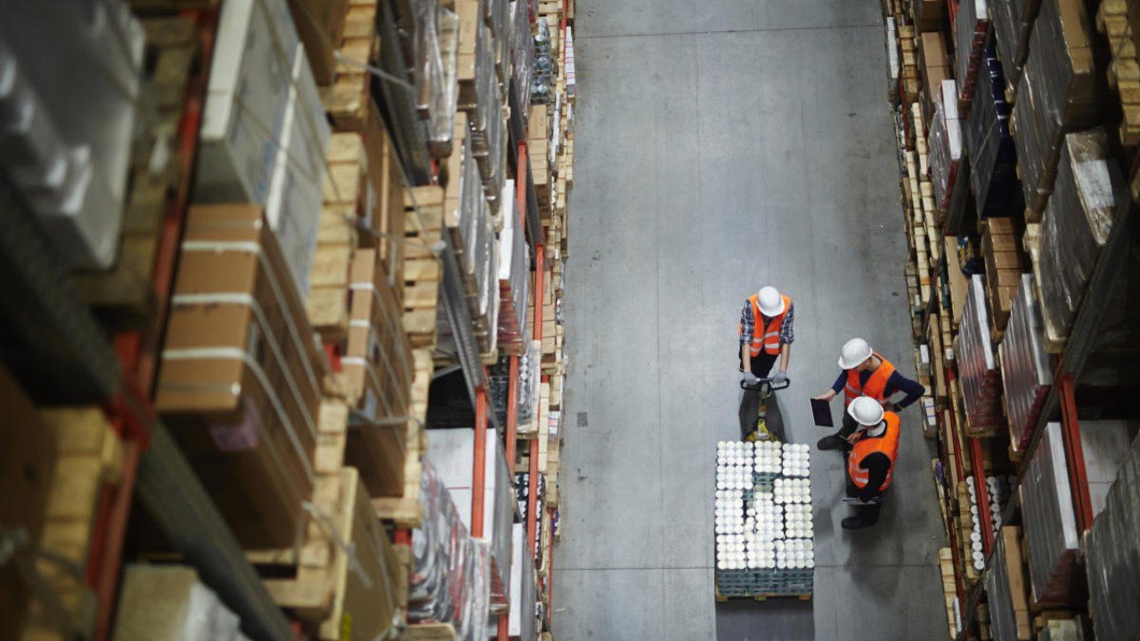15 states among achievers in logistics performance index 2022: DPIIT ...